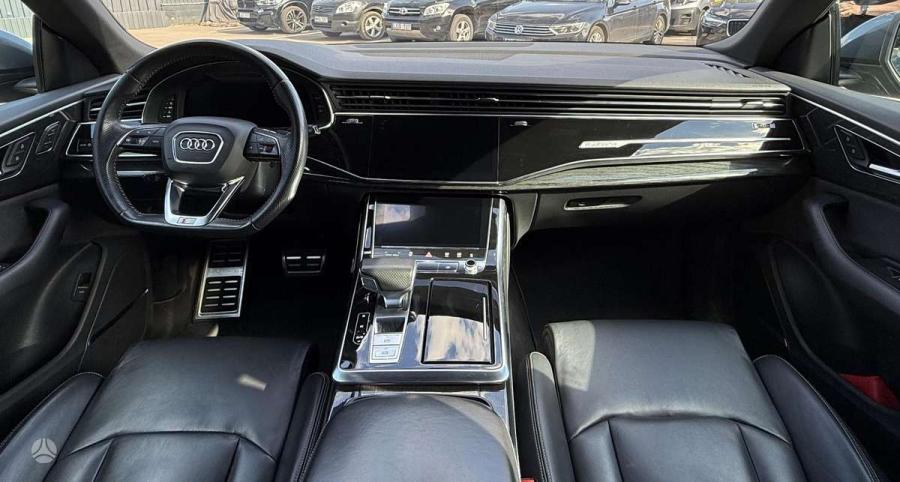Grey Audi Q8 2018 in Rokiskis, with an engine capacity of 2.97 L and mileage of 218 thousand km for 36400 €, photo 35 on AUTOMOTO.COM.LV