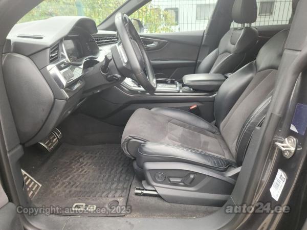 Grey Audi Q8 2019 in Tallinn, with an engine capacity of 3.00 L and mileage of 160 thousand km for 49500 €, photo 3 on AUTOMOTO.COM.LV
