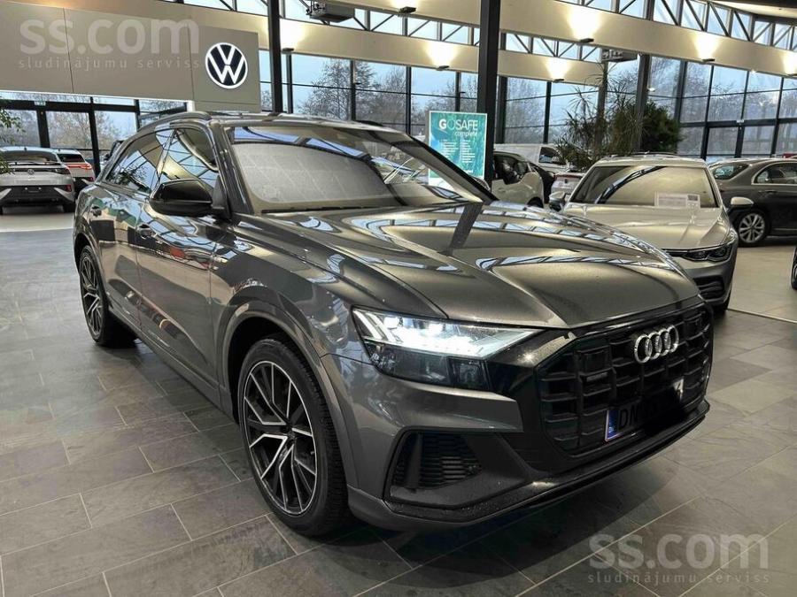 Pelēks Audi Q8 2019 Rīga, ar dzinēja tilpumu 3.00 L un nobraukumu 209 tūkst. km par 41600 €, foto 1 vietnē AUTOMOTO.COM.LV