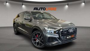Grey Audi Q8 2019 in Vilnius, with an engine capacity of 3.00 L and mileage of 179 thousand km for 47777 €, photo 2 on AUTOMOTO.COM.LV