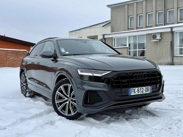 Grey Audi Q8 2019 in Taurage, with an engine capacity of 2.97 L and mileage of 130 thousand km for 39500 €, photo 5 on AUTOMOTO.COM.LV