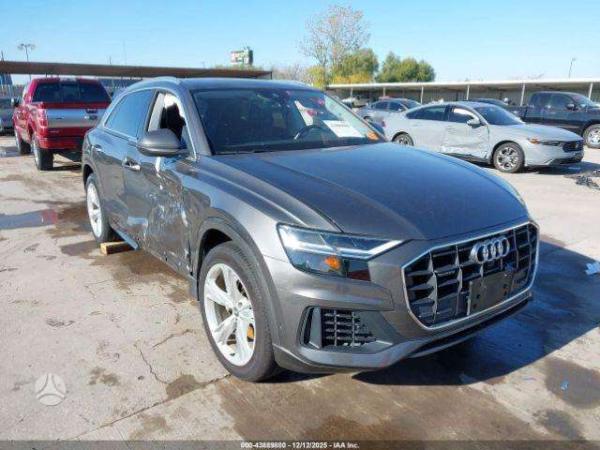 Pelēks Audi Q8 2019 Klaipėda, ar dzinēja tilpumu 3.00 L un nobraukumu 30 tūkst. km par 20000 €, foto 1 vietnē AUTOMOTO.COM.LV