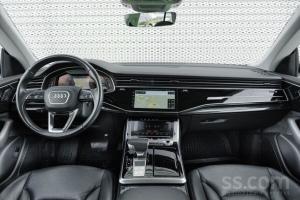 Grey Audi Q8 2019 in Riga, with an engine capacity of 3.00 L and mileage of 109 thousand km for 54900 €, photo 6 on AUTOMOTO.COM.LV