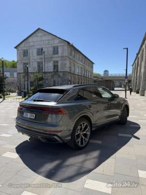 Grey Audi Q8 2019 in Tallinn, with an engine capacity of 3.00 L and mileage of 135 thousand km for 45900 €, photo 5 on AUTOMOTO.COM.LV