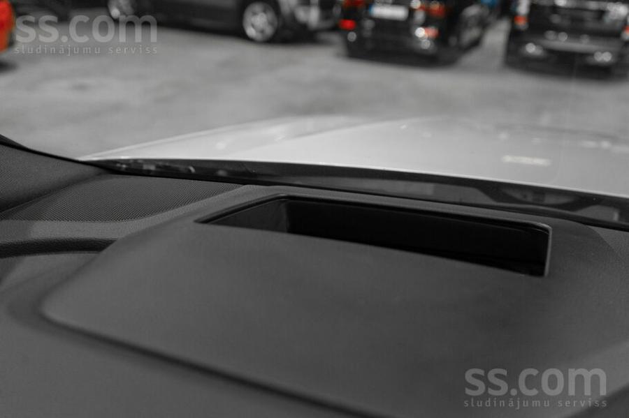 Pelēks Audi Q8 2019 Rīga, ar dzinēja tilpumu 3.00 L un nobraukumu 121 tūkst. km par 45000 €, foto 23 vietnē AUTOMOTO.COM.LV