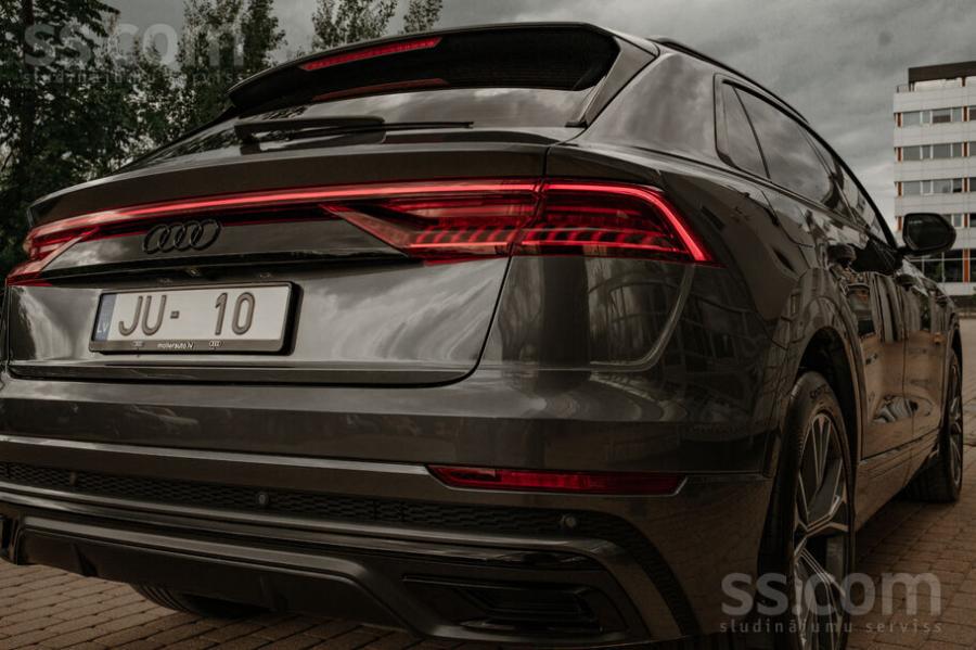 Grey Audi Q8 2019 in Riga, with an engine capacity of 3.00 L and mileage of 117 thousand km for 45000 €, photo 8 on AUTOMOTO.COM.LV