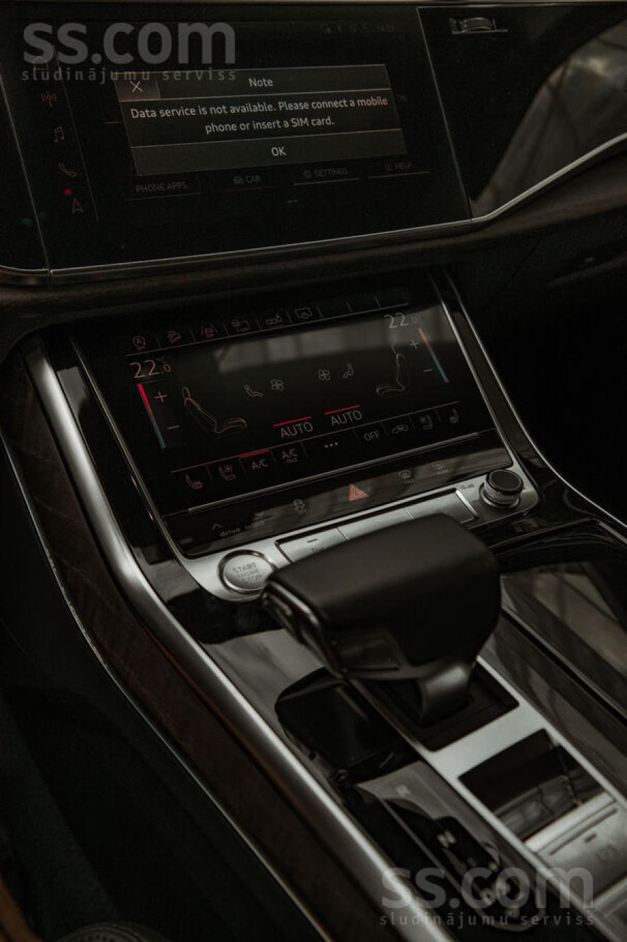 Grey Audi Q8 2019 in Riga, with an engine capacity of 3.00 L and mileage of 117 thousand km for 45000 €, photo 11 on AUTOMOTO.COM.LV