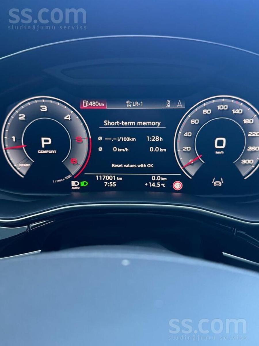 Grey Audi Q8 2019 in Riga, with an engine capacity of 3.00 L and mileage of 117 thousand km for 45000 €, photo 18 on AUTOMOTO.COM.LV