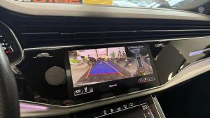 Pelēks Audi Q8 2019 Viļņa, ar dzinēja tilpumu 3.00 L un nobraukumu 179 tūkst. km par 39999 €, foto 22 vietnē AUTOMOTO.COM.LV