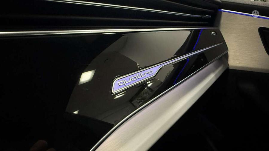 Pelēks Audi Q8 2019 Viļņa, ar dzinēja tilpumu 3.00 L un nobraukumu 179 tūkst. km par 39999 €, foto 28 vietnē AUTOMOTO.COM.LV