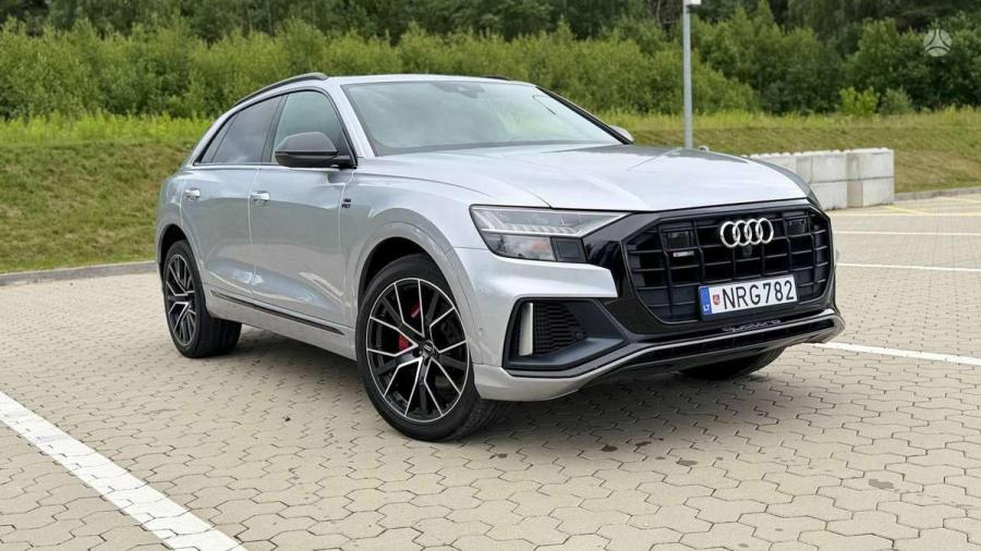 Серый Ауди Q8 2019 в Вильнюс, объемом двигателя 3.00 л и пробегом 92 тыс. км за 56000 €, фото 1 на AUTOMOTO.COM.LV