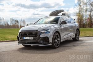 Grey Audi Q8 2019 in Riga, with an engine capacity of 3.00 L and mileage of 195 thousand km for 53500 €, photo 3 on AUTOMOTO.COM.LV