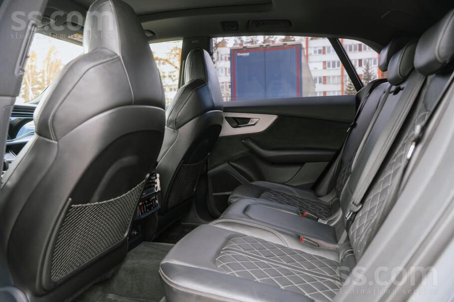 Grey Audi Q8 2019 in Riga, with an engine capacity of 3.00 L and mileage of 195 thousand km for 53500 €, photo 9 on AUTOMOTO.COM.LV
