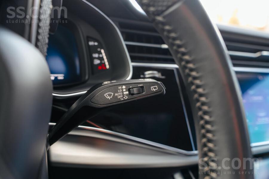 Grey Audi Q8 2019 in Riga, with an engine capacity of 3.00 L and mileage of 195 thousand km for 53500 €, photo 17 on AUTOMOTO.COM.LV