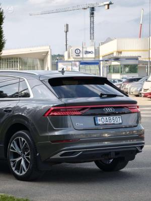 Pelēks Audi Q8 2019 Viļņa, ar dzinēja tilpumu 3.00 L un nobraukumu 133 tūkst. km par 43000 €, foto 11 vietnē AUTOMOTO.COM.LV