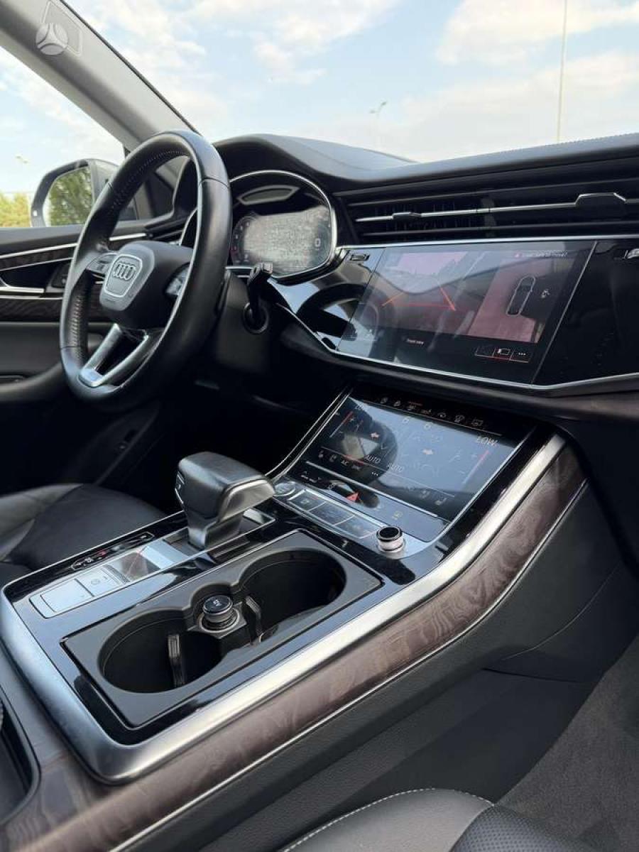 Pelēks Audi Q8 2019 Viļņa, ar dzinēja tilpumu 3.00 L un nobraukumu 133 tūkst. km par 43000 €, foto 17 vietnē AUTOMOTO.COM.LV