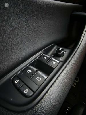 Pelēks Audi Q8 2019 Viļņa, ar dzinēja tilpumu 3.00 L un nobraukumu 133 tūkst. km par 43000 €, foto 28 vietnē AUTOMOTO.COM.LV