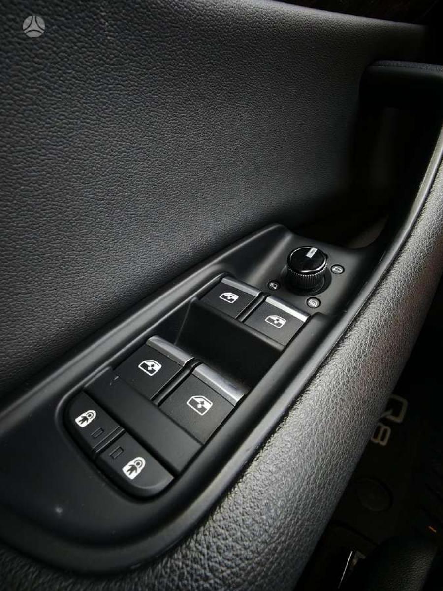 Pelēks Audi Q8 2019 Viļņa, ar dzinēja tilpumu 3.00 L un nobraukumu 133 tūkst. km par 43000 €, foto 28 vietnē AUTOMOTO.COM.LV