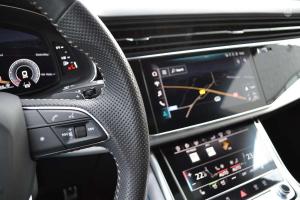 Серый Ауди Q8 2019 в Вильнюс, объемом двигателя 2.97 л и пробегом 120 тыс. км за 47000 €, фото 48 на AUTOMOTO.COM.LV