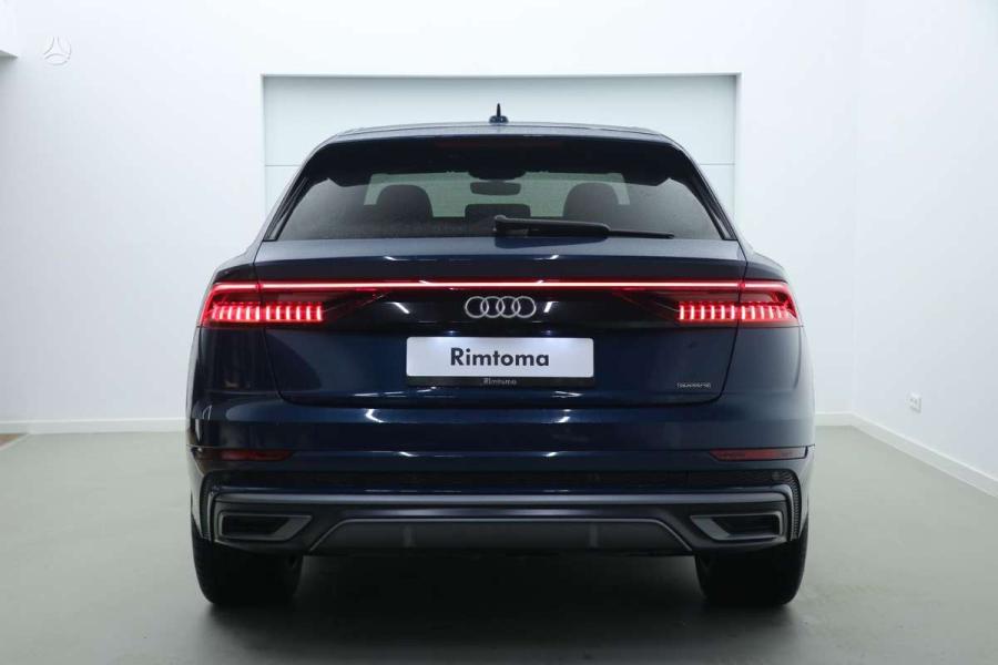 Grey Audi Q8 2020 in Vilnius, with an engine capacity of 3.00 L and mileage of 70 thousand km for 51900 €, photo 7 on AUTOMOTO.COM.LV