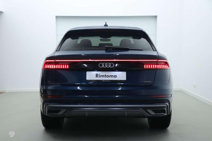 Grey Audi Q8 2020 in Vilnius, with an engine capacity of 3.00 L and mileage of 70 thousand km for 51900 €, photo 7 on AUTOMOTO.COM.LV