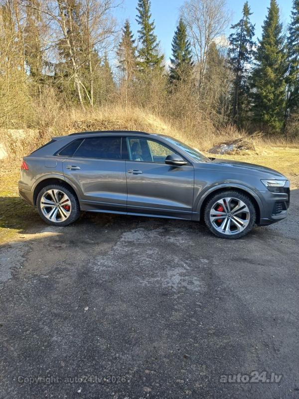 Grey Audi Q8 2020 in Tallinn, with an engine capacity of 3.00 L and mileage of 130 thousand km for 47500 €, photo 4 on AUTOMOTO.COM.LV