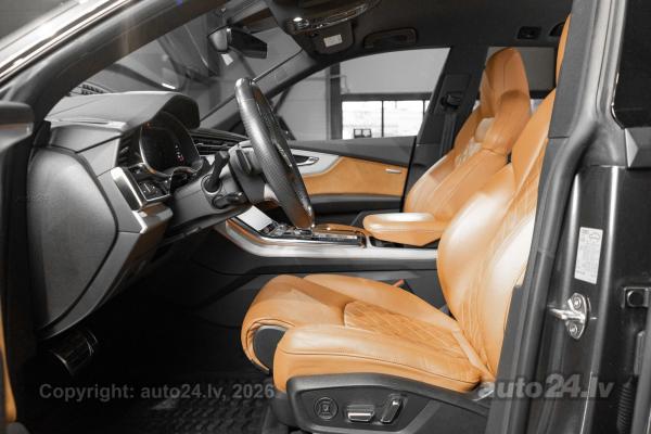 Grey Audi Q8 2020 in Riga, with an engine capacity of 3.00 L and mileage of 108 thousand km for 52490 €, photo 8 on AUTOMOTO.COM.LV