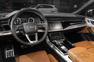 Grey Audi Q8 2020 in Riga, with an engine capacity of 3.00 L and mileage of 108 thousand km for 52490 €, photo 11 on AUTOMOTO.COM.LV