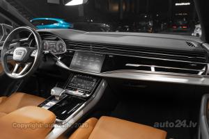 Grey Audi Q8 2020 in Riga, with an engine capacity of 3.00 L and mileage of 108 thousand km for 52490 €, photo 13 on AUTOMOTO.COM.LV