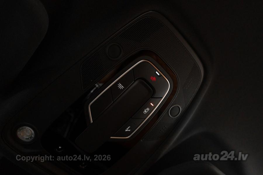 Grey Audi Q8 2020 in Riga, with an engine capacity of 3.00 L and mileage of 108 thousand km for 52490 €, photo 24 on AUTOMOTO.COM.LV