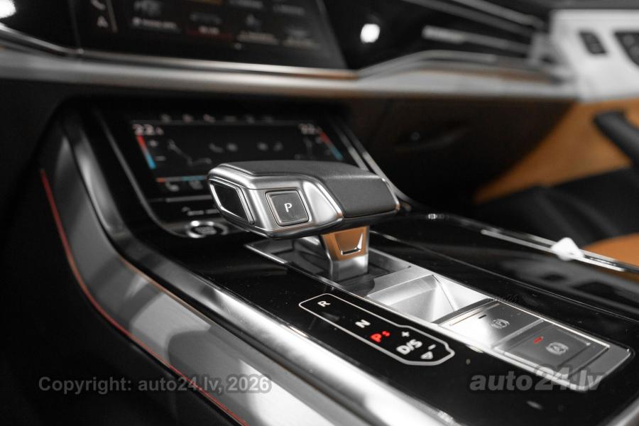 Grey Audi Q8 2020 in Riga, with an engine capacity of 3.00 L and mileage of 108 thousand km for 52490 €, photo 28 on AUTOMOTO.COM.LV