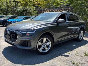 Grey Audi Q8 2020 in Vilnius, with an engine capacity of 3.00 L and mileage of 83 thousand km for 28500 €, photo  on AUTOMOTO.COM.LV