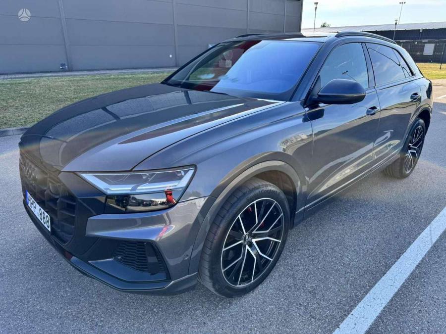 Pelēks Audi Q8 2020 Prienai, ar dzinēja tilpumu 3.00 L un nobraukumu 134 tūkst. km par 38399 €, foto 3 vietnē AUTOMOTO.COM.LV