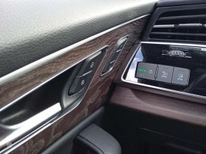 Серый Ауди Q8 2020 в Каунас, объемом двигателя 3.00 л и пробегом 49 тыс. км за 19200 €, фото 35 на AUTOMOTO.COM.LV