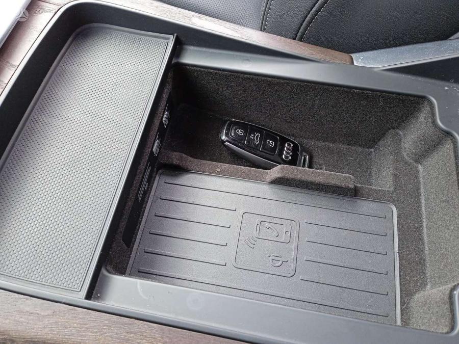Серый Ауди Q8 2020 в Каунас, объемом двигателя 3.00 л и пробегом 49 тыс. км за 19200 €, фото 39 на AUTOMOTO.COM.LV