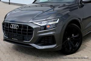 Grey Audi Q8 2020 in Kretinga, with an engine capacity of 3.00 L and mileage of 172 thousand km for 37199 €, photo 5 on AUTOMOTO.COM.LV