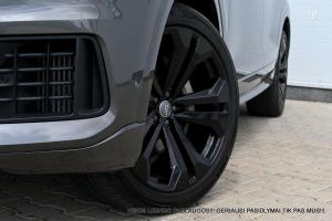 Grey Audi Q8 2020 in Kretinga, with an engine capacity of 3.00 L and mileage of 172 thousand km for 37199 €, photo 7 on AUTOMOTO.COM.LV