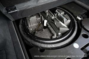 Grey Audi Q8 2020 in Kretinga, with an engine capacity of 3.00 L and mileage of 172 thousand km for 37199 €, photo 18 on AUTOMOTO.COM.LV