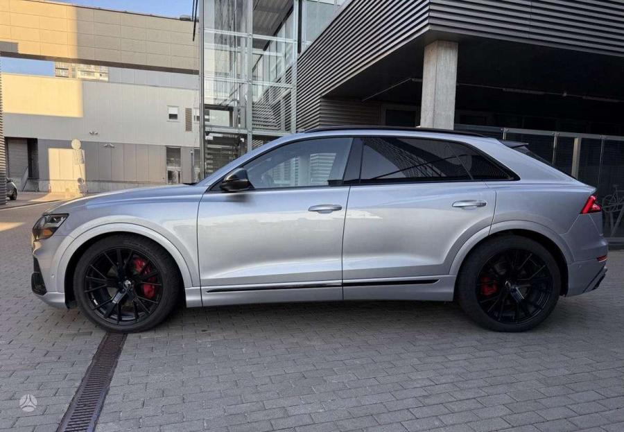 Grey Audi Q8 2020 in Vilnius, with an engine capacity of 3.00 L and mileage of 82 thousand km for 41499 €, photo 8 on AUTOMOTO.COM.LV