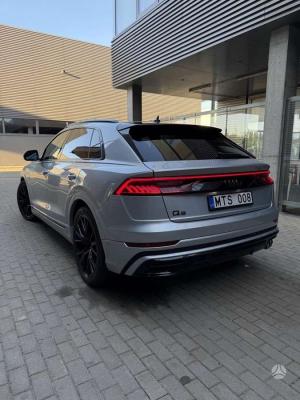 Grey Audi Q8 2020 in Vilnius, with an engine capacity of 3.00 L and mileage of 82 thousand km for 41499 €, photo 9 on AUTOMOTO.COM.LV