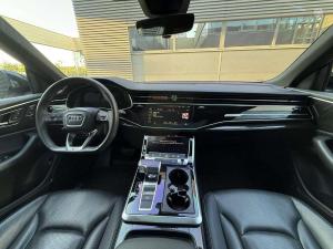Grey Audi Q8 2020 in Vilnius, with an engine capacity of 3.00 L and mileage of 82 thousand km for 41499 €, photo 15 on AUTOMOTO.COM.LV