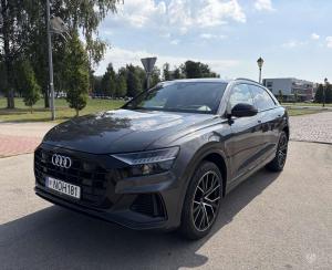 Pelēks Audi Q8 2020 Klaipėda, ar dzinēja tilpumu 3.00 L un nobraukumu 78 tūkst. km par 40900 €, foto 4 vietnē AUTOMOTO.COM.LV