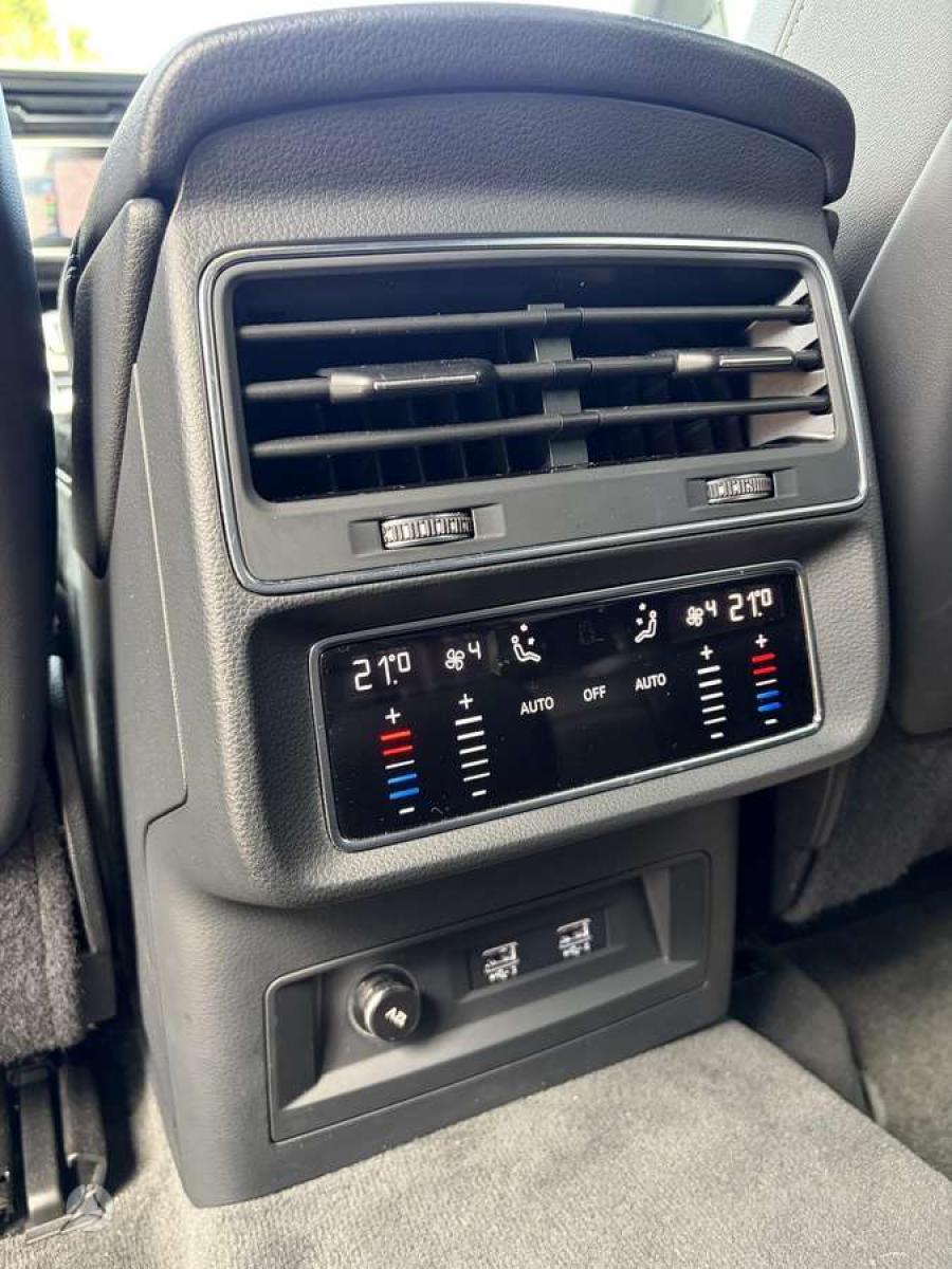 Pelēks Audi Q8 2020 Klaipėda, ar dzinēja tilpumu 3.00 L un nobraukumu 78 tūkst. km par 40900 €, foto 15 vietnē AUTOMOTO.COM.LV