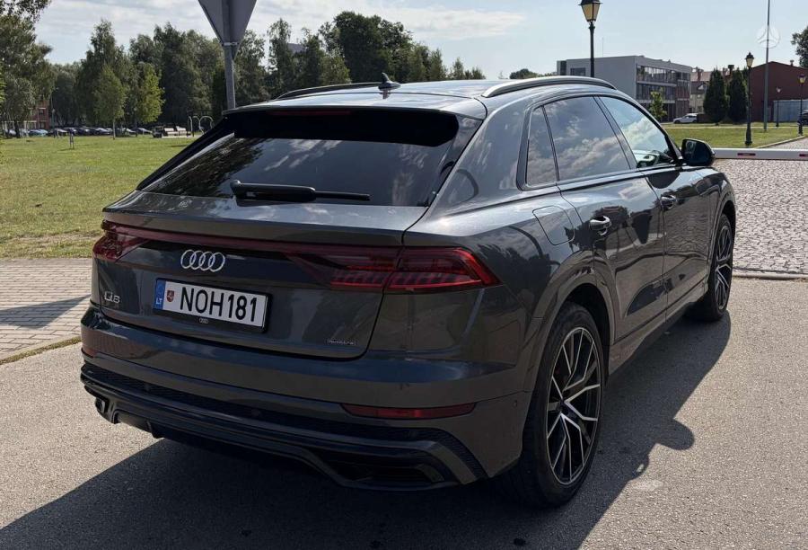 Pelēks Audi Q8 2020 Klaipėda, ar dzinēja tilpumu 3.00 L un nobraukumu 78 tūkst. km par 40900 €, foto 20 vietnē AUTOMOTO.COM.LV