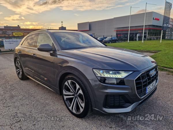 Audi Q8 2020 in Tallinn on AUTOMOTO.COM.LV Grey Audi Q8 2020 in Tallinn, with an engine capacity of 3.00 L and mileage of 147 thousand km for 41900 €, photo 4 on AUTOMOTO.COM.LV