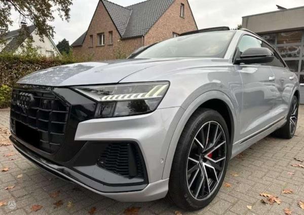Grey Audi Q8 2021 in Vilnius, with an engine capacity of 3.00 L and mileage of 150 thousand km for 56400 €, photo 1 on AUTOMOTO.COM.LV