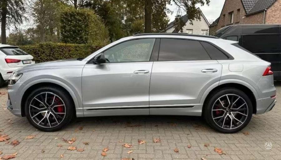 Pelēks Audi Q8 2021 Viļņa, ar dzinēja tilpumu 3.00 L un nobraukumu 150 tūkst. km par 56400 €, foto 5 vietnē AUTOMOTO.COM.LV