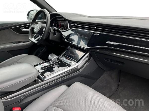 Pelēks Audi Q8 2021 Rīga, ar dzinēja tilpumu 3.00 L un nobraukumu 159 tūkst. km par 48900 €, foto 6 vietnē AUTOMOTO.COM.LV