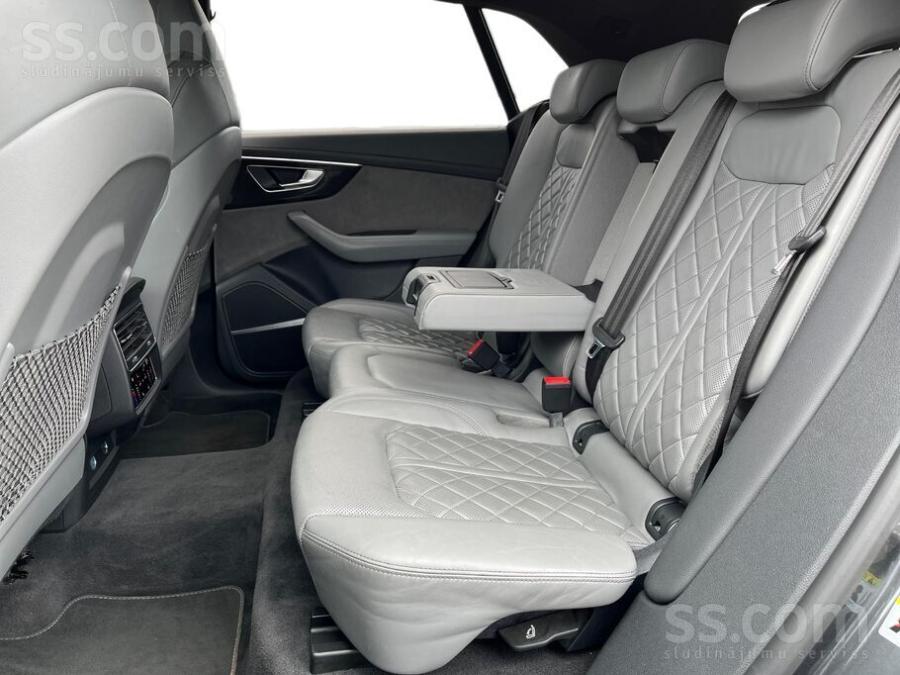 Pelēks Audi Q8 2021 Rīga, ar dzinēja tilpumu 3.00 L un nobraukumu 159 tūkst. km par 46700 €, foto 23 vietnē AUTOMOTO.COM.LV