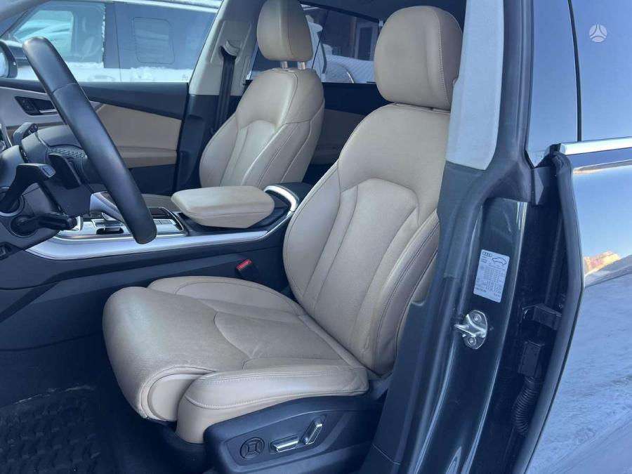 Pelēks Audi Q8 2022 Kauņa, ar dzinēja tilpumu 3.00 L un nobraukumu 45 tūkst. km par 39900 €, foto 19 vietnē AUTOMOTO.COM.LV